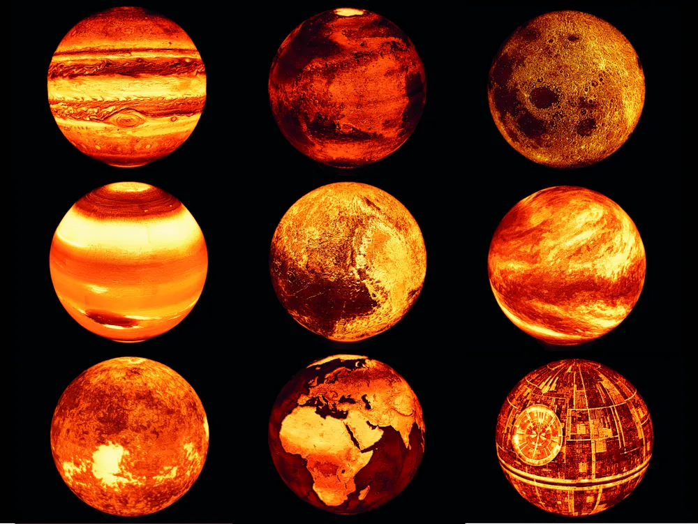 The Moon - Lithophane Planet Lamp by FritzPeppone - MakerWorld