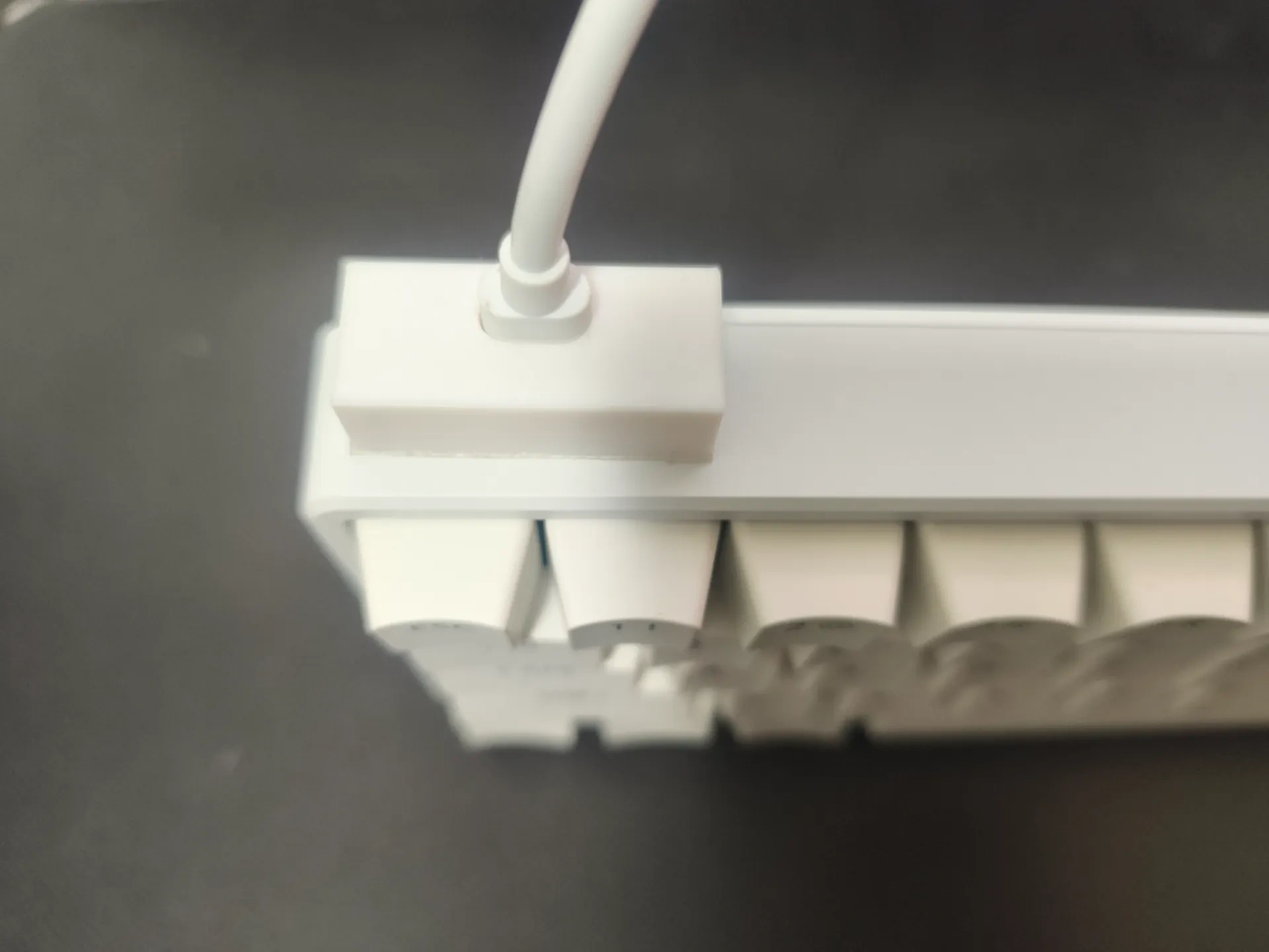 Cougar Keyboard USB Port Stabilizer by user_3723627067 - MakerWorld