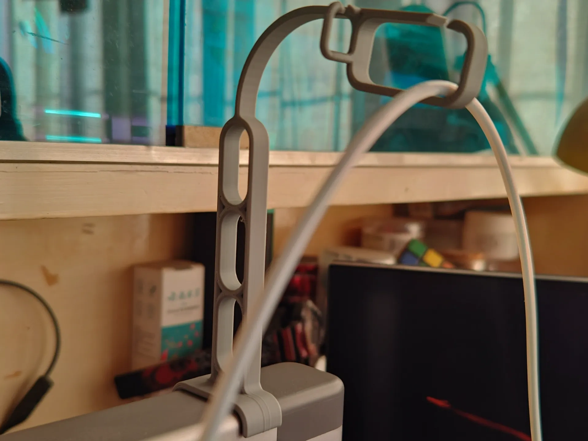 Simple Elevated Cable Holder for A1 by kfarnold - MakerWorld