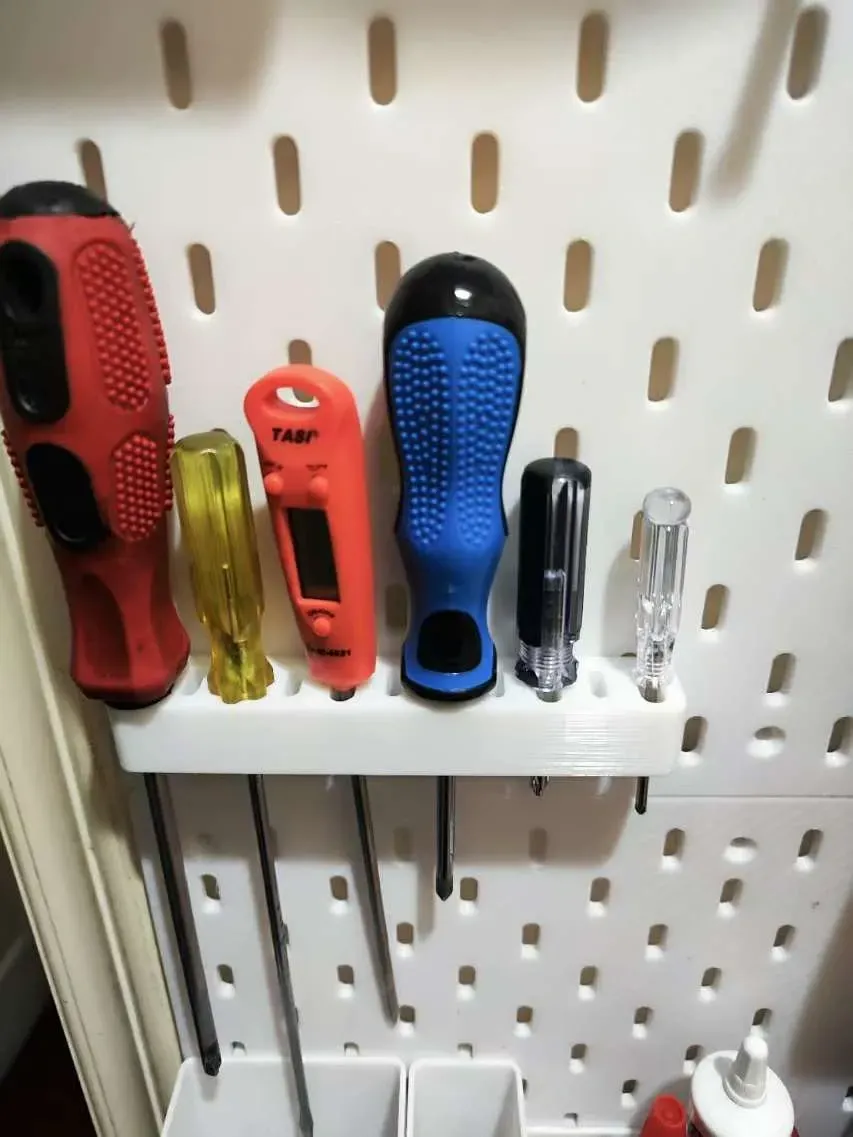 Pegboard Screwdriver Holder - Free 3D Print Model - MakerWorld