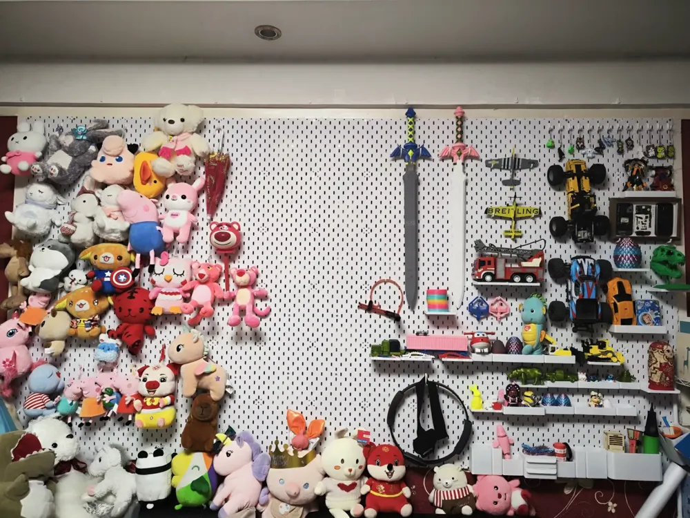Infinitely Expandable High-Speed Printing Pegboard by Allen775939 ...