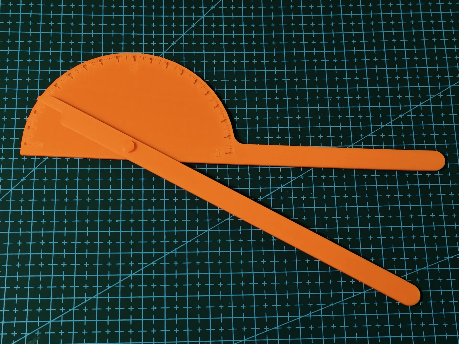 Protractor by user_1438399743 - MakerWorld