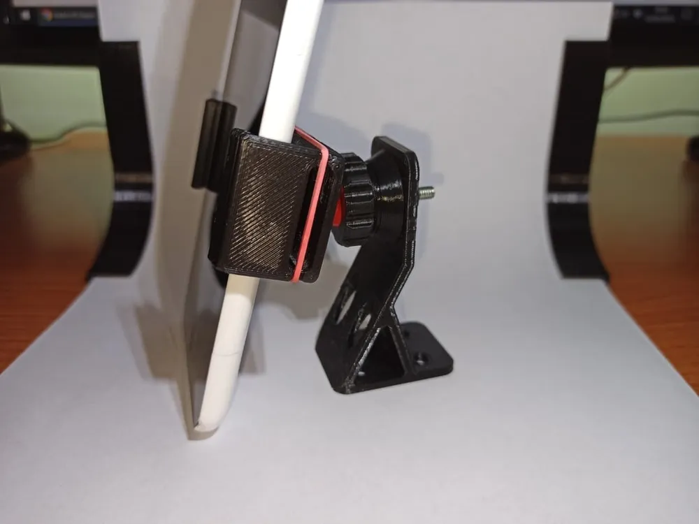 Phone holder with bracket for 3D printer by dantech MakerWorld ...