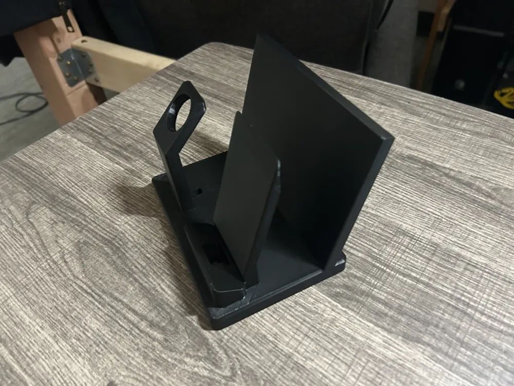 iPhone - Apple Watch - iPad Charging Station/Dock Remixed by Birdstopher - MakerWorld
