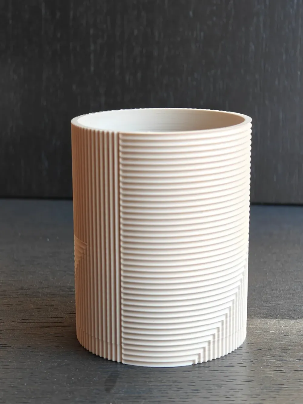 Textured Ripple Pen Holder by user_2356385885 - MakerWorld