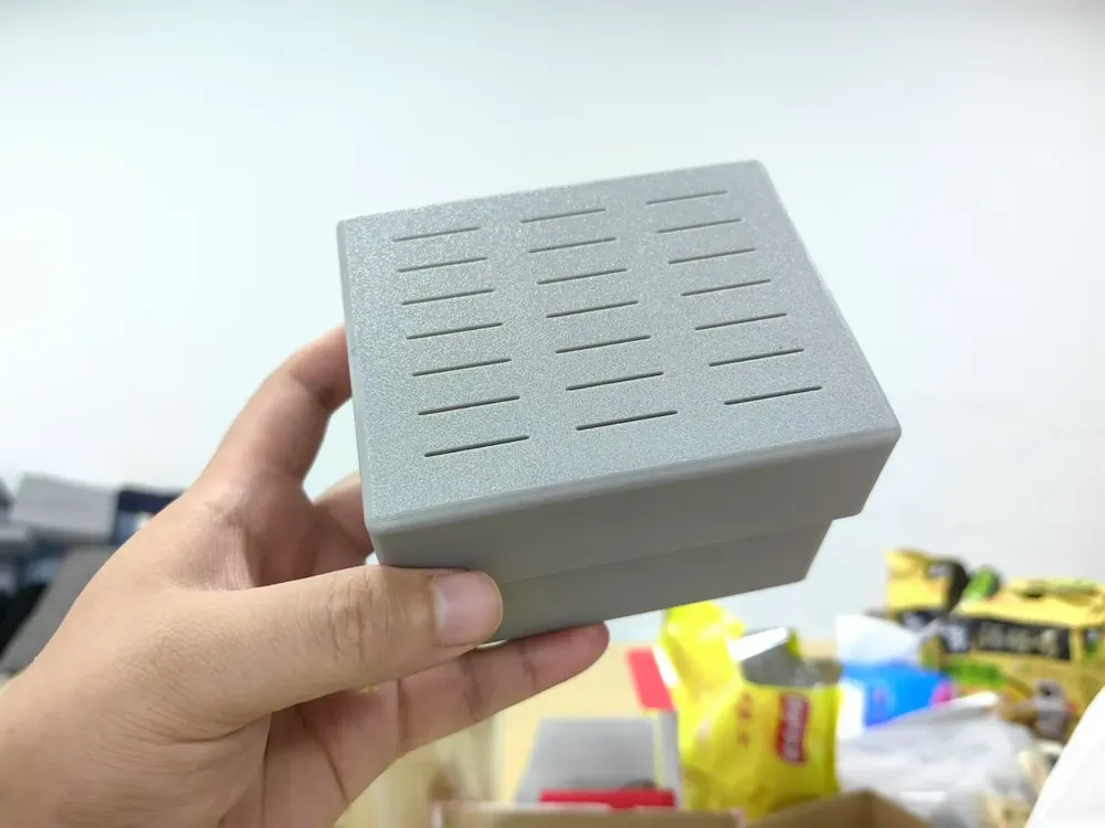 Breathable perforated square worm box for fishing, worm storage ...