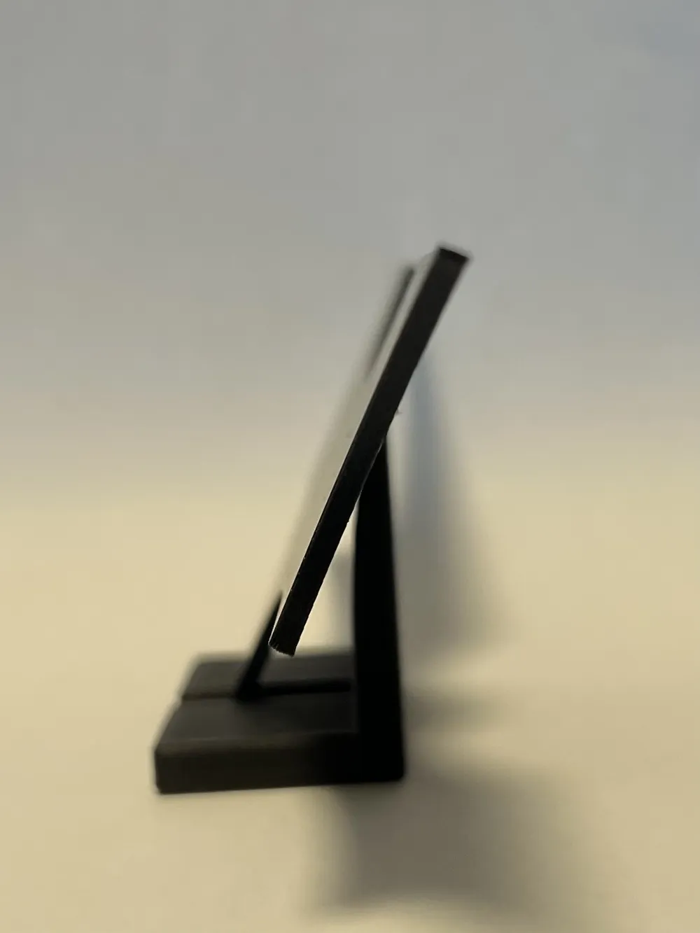Batman Batarang Holder by AryMinecraft1000 MakerWorld: Download Free 3D ...