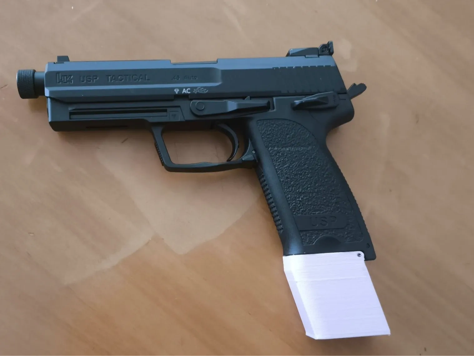 JAEYEONG USP Electric Handgun Battery Expansion Base Cover by 洛水三千离箜篌 ...