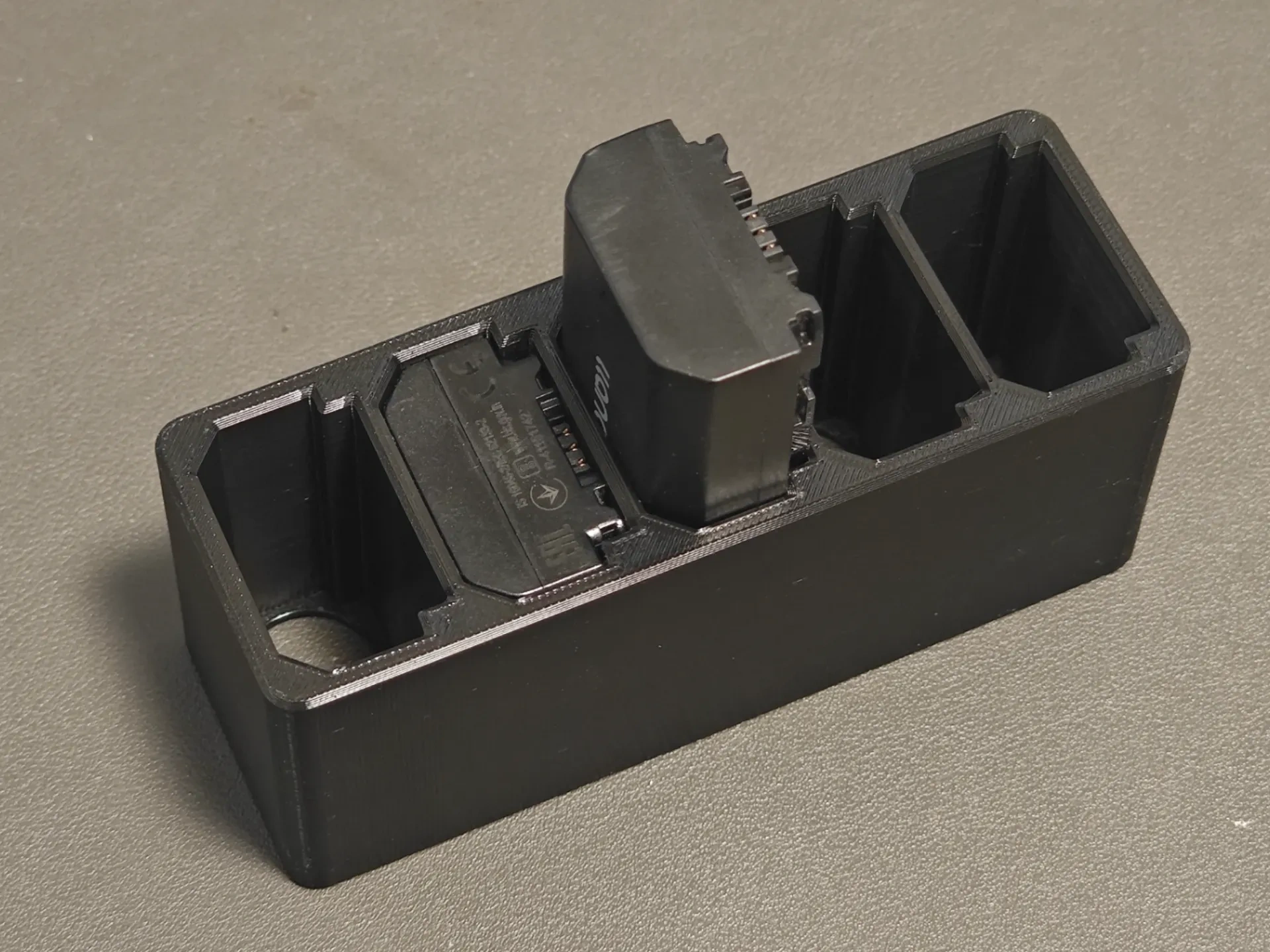 Sony NP-FZ100 Flexible Battery Case by 大思 - MakerWorld