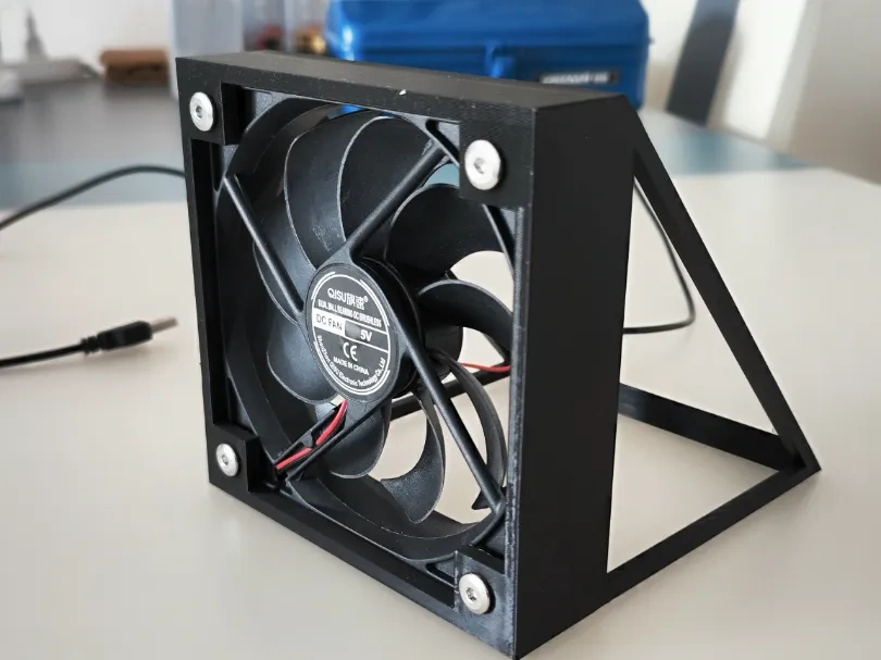 120x120mm Fan Mount (exceptionally sturdy, will not shift) by user ...