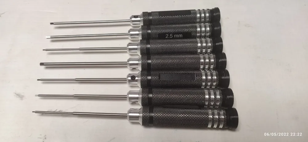 Hex Screwdriver rotating cap by Don Pablete - MakerWorld