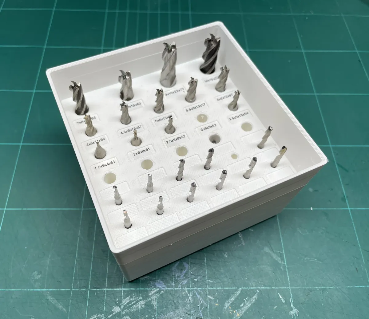 [ALCH] CNC router bit holder ModuBOX - Free 3D Print Model - MakerWorld
