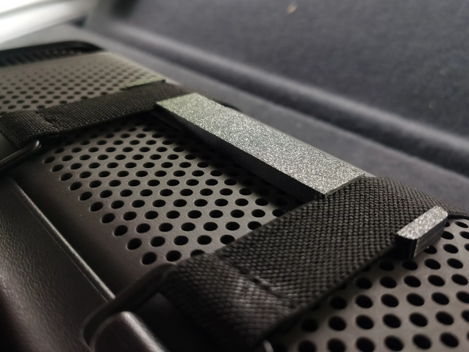 Xiaomi Car Air Purifier Anti-Slip Mounting Bracket by 贾斯特艾德 - MakerWorld