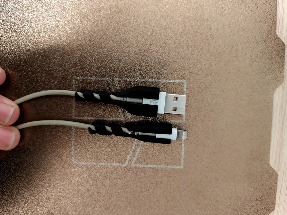 Apple data cable head protector by user_1061083731 - MakerWorld