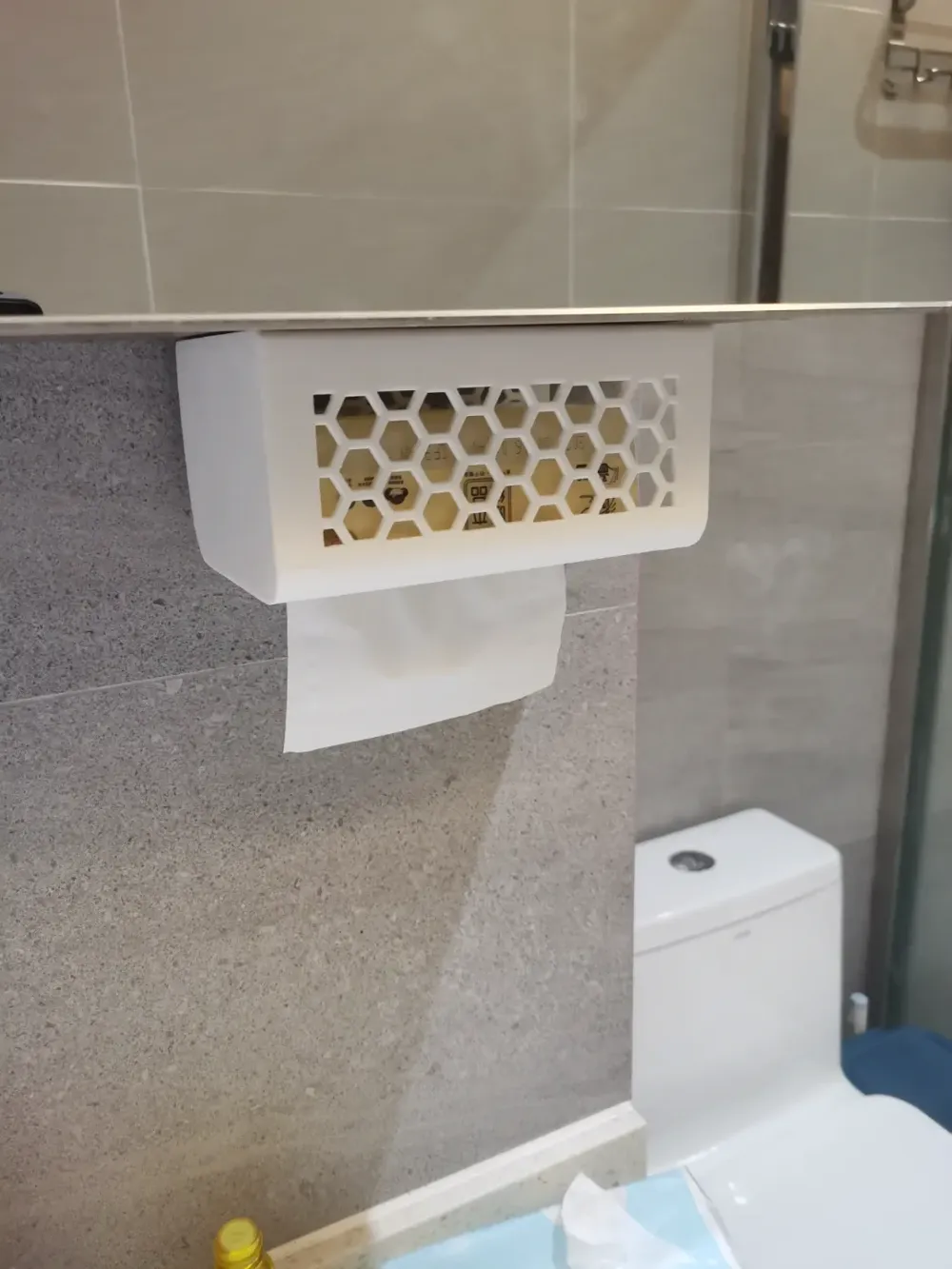 Inverted Tissue Box by user_1595745788 - MakerWorld