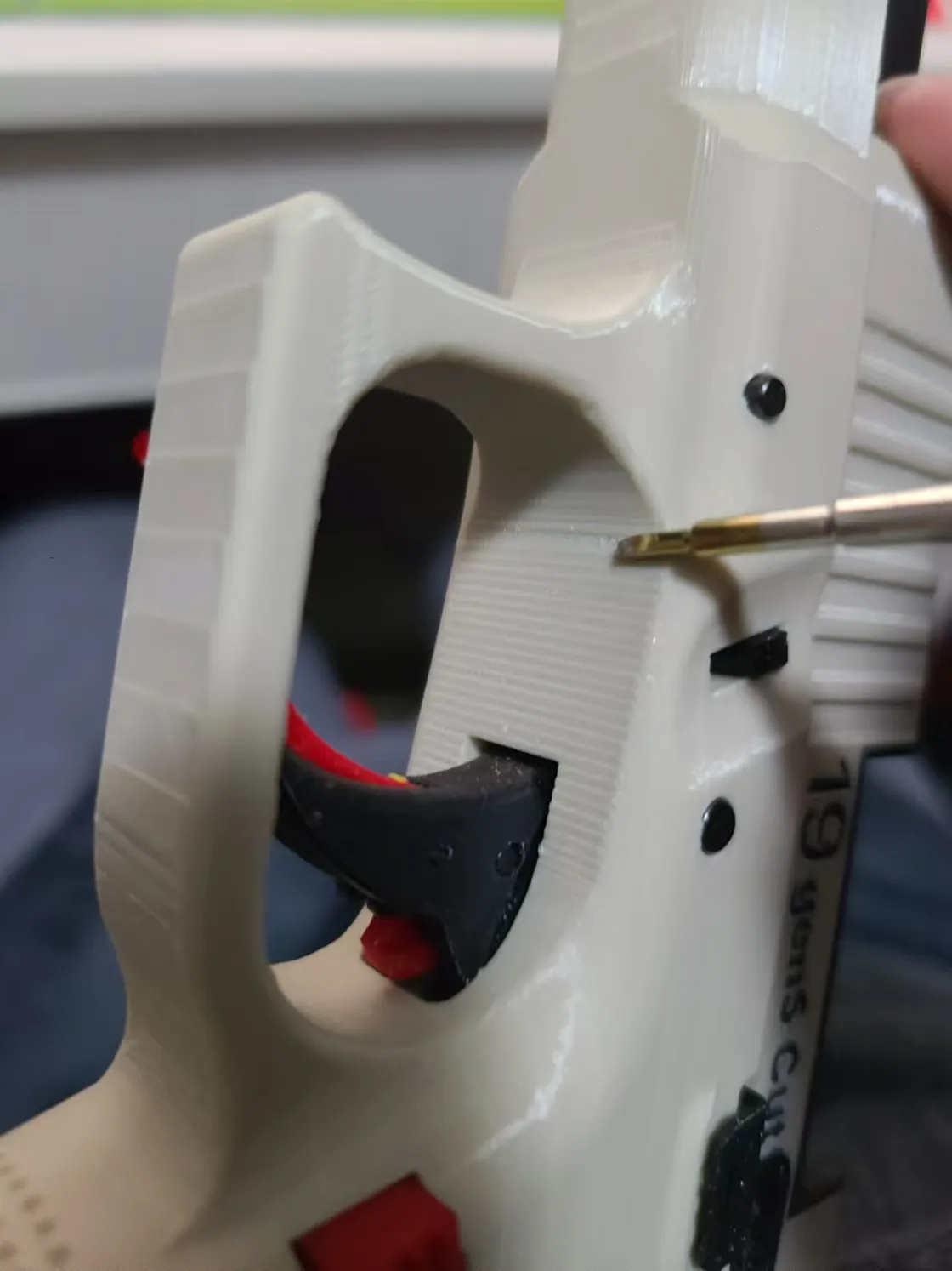 Glock 19 Gen5 Cut Fully Functional 1:1 Shell-Ejecting Toy Pistol by a.m ...