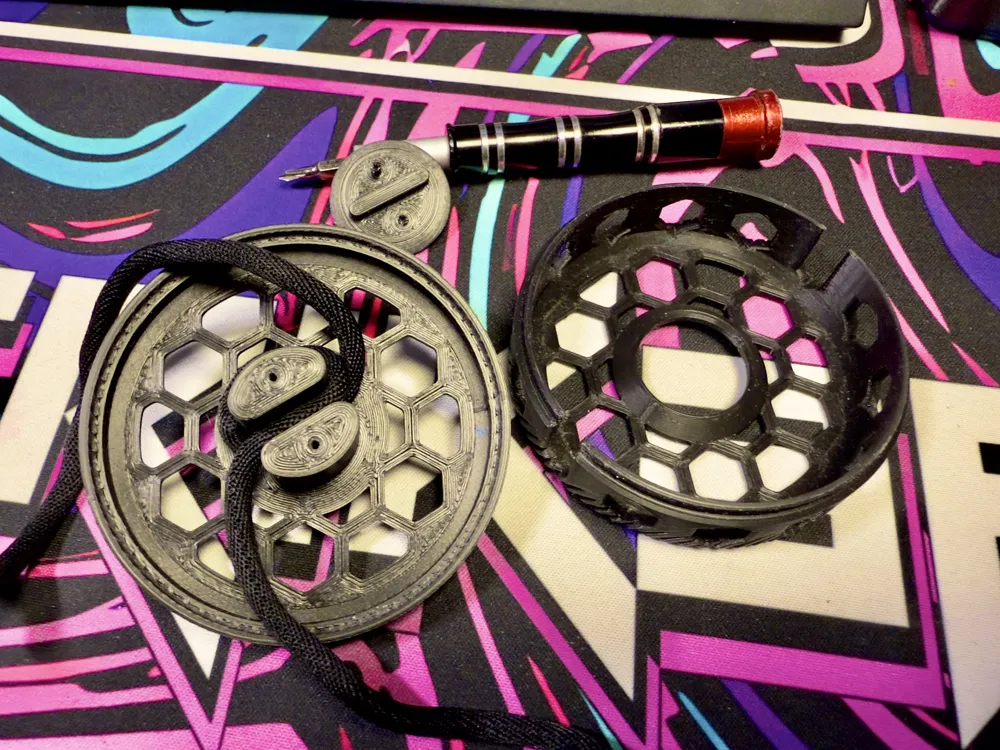 Retractable Cable Roll / Cable Organizer by StriK3FoRC3 - MakerWorld