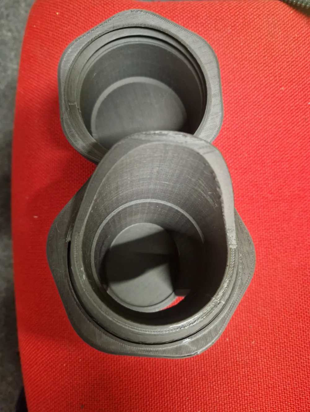 chicken spout feeder with screw on cap by andrew.chapman2183 MakerWorld ...