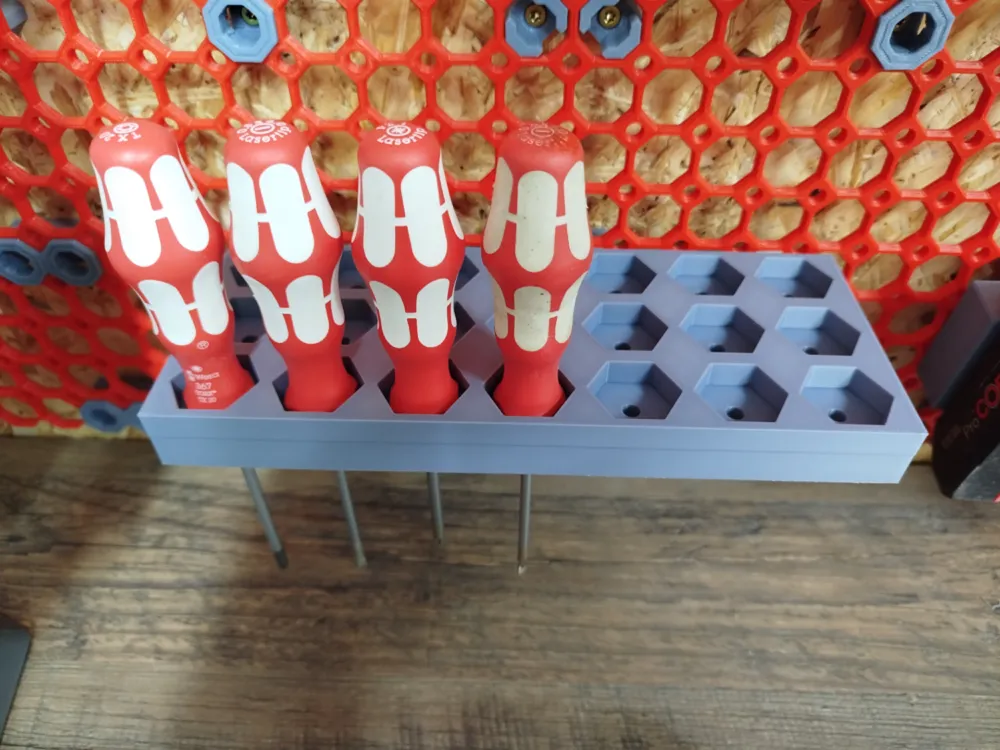 Multiboard Screwdriver Holder by Don Roberto - MakerWorld