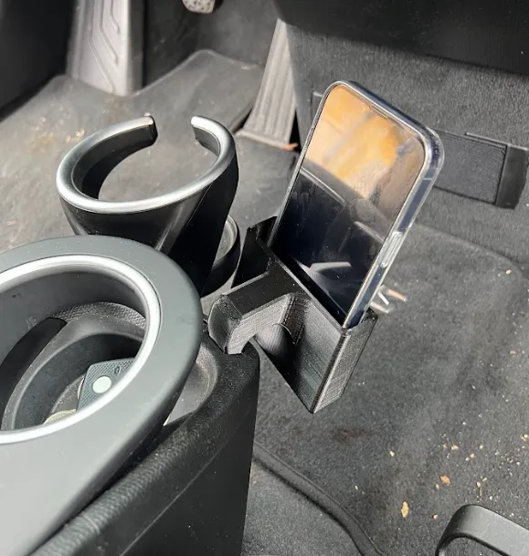 BMW i3 phone holder by tezslamartin MakerWorld: Download Free 3D Models