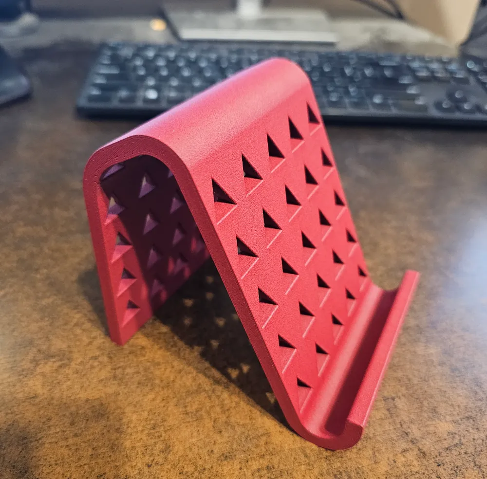 Phone Stand Triangle Style by Newit00 - MakerWorld