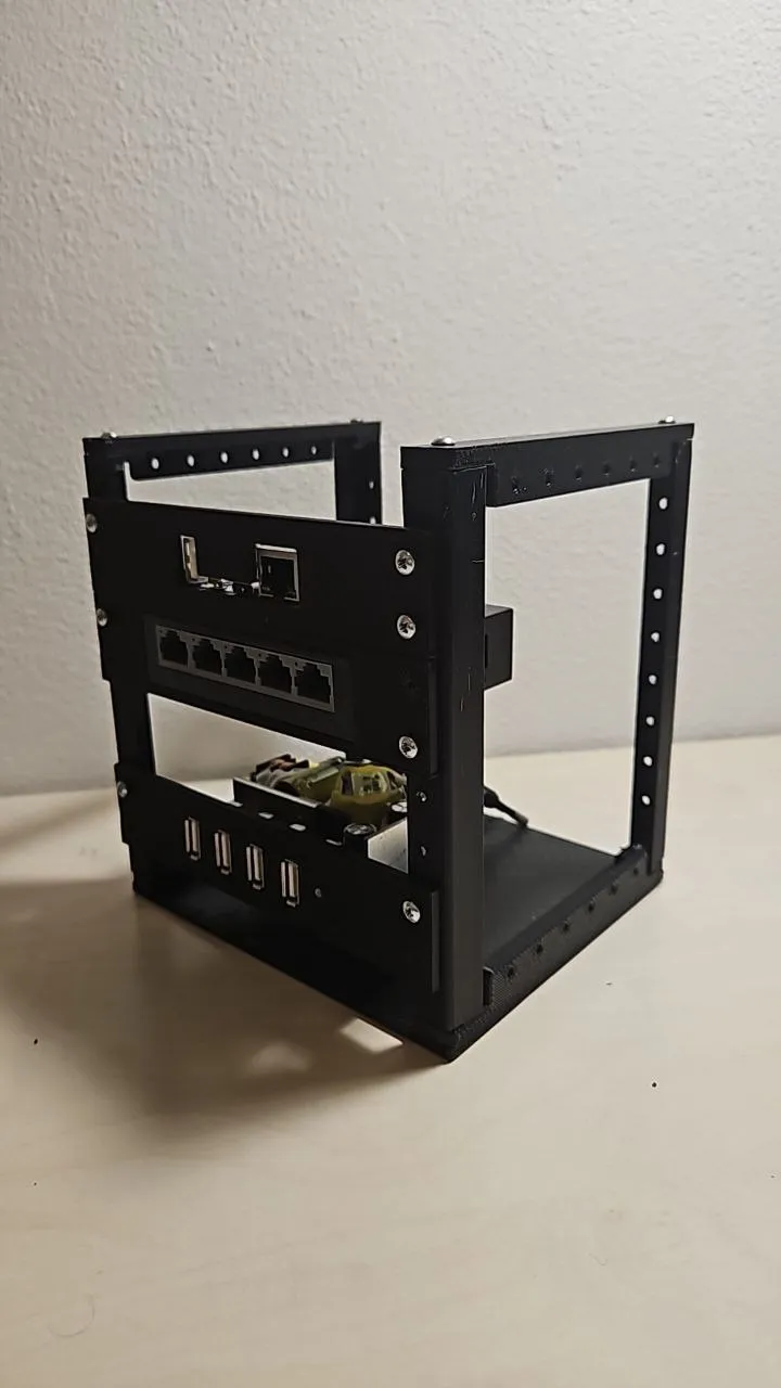 mini server rack by loublue - MakerWorld