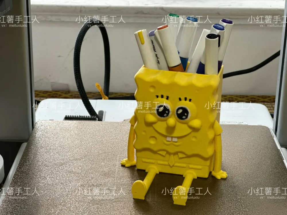 SpongeBob Pen Holder and Phone Stand by 小红薯手工人 - MakerWorld