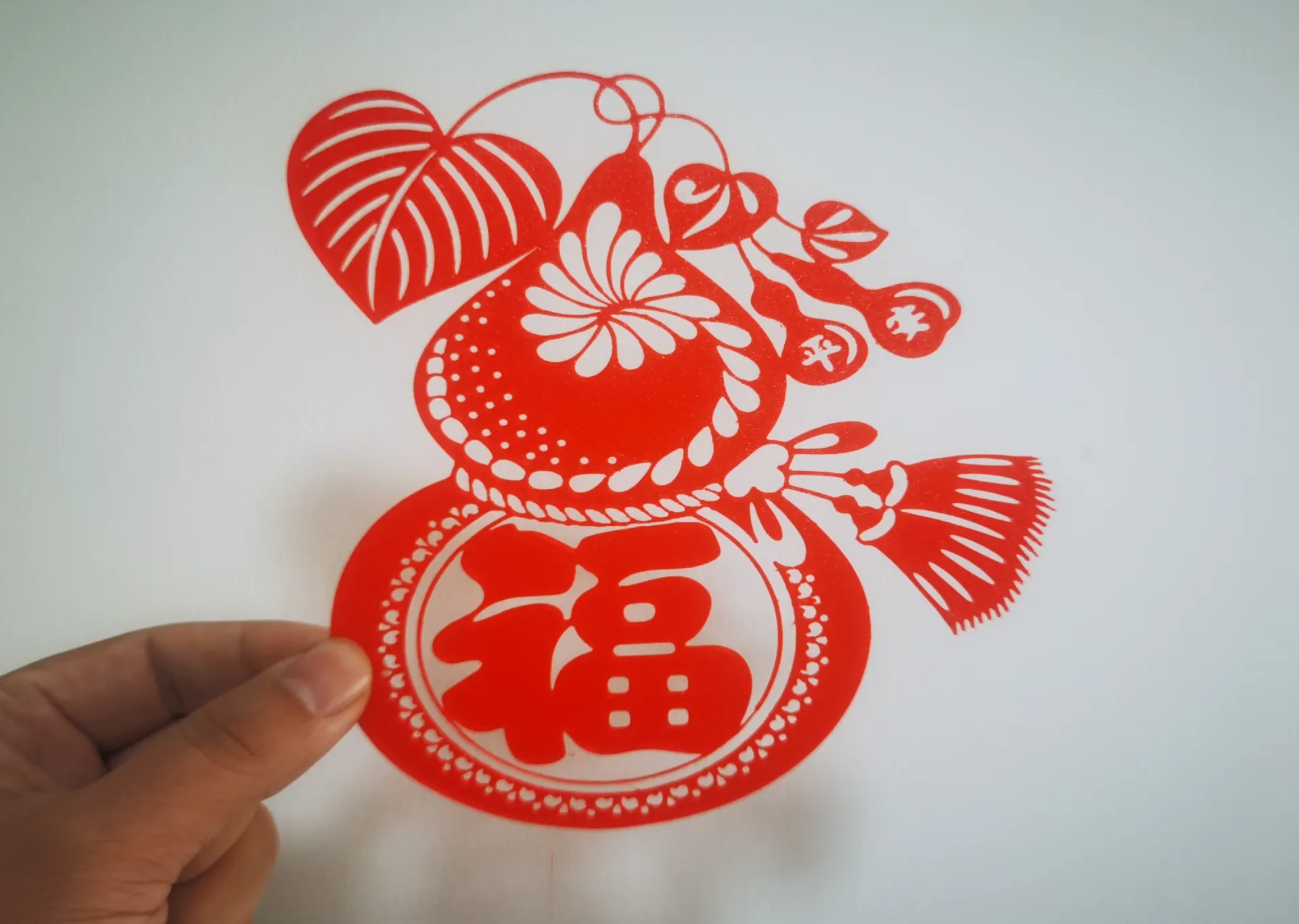 Window Flower Paper Cutting - Gourd of Peace - Peace and Good Fortune ...