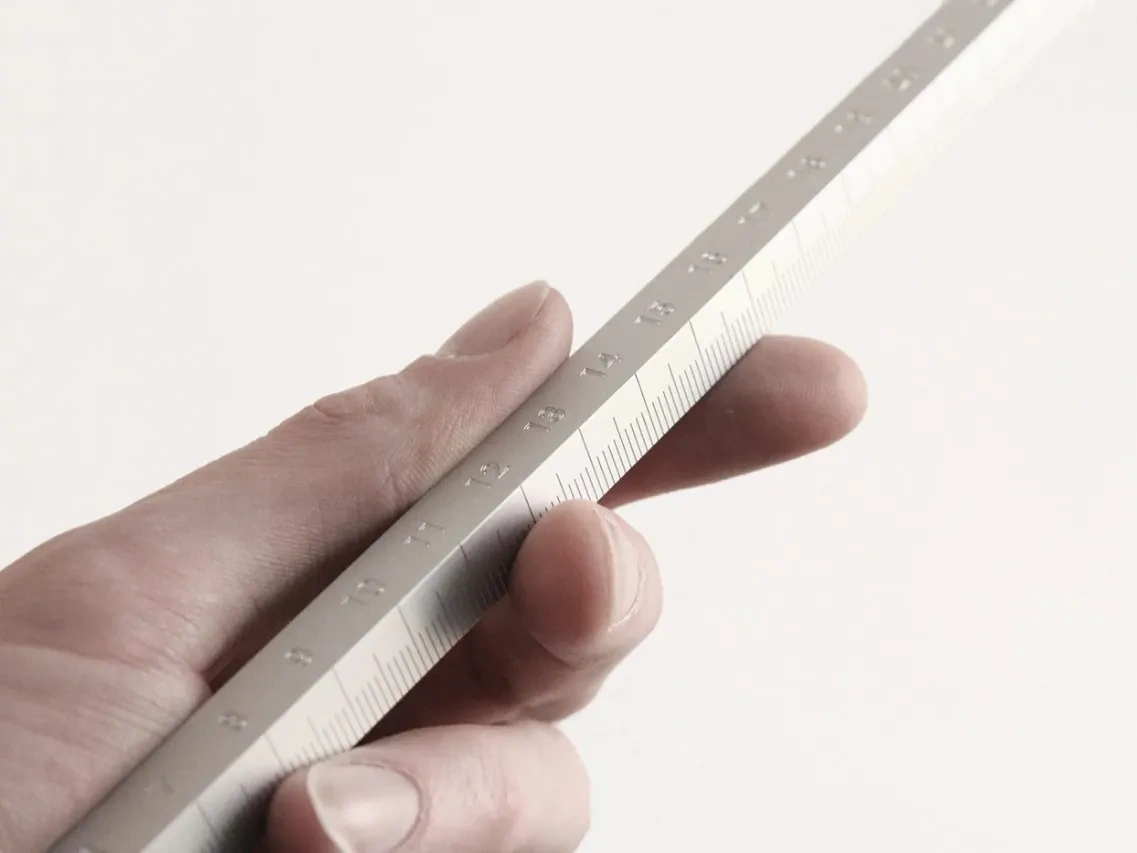 极简量尺-20cm（Minimalist measuring ruler -20cm） by J.Z.D. - MakerWorld