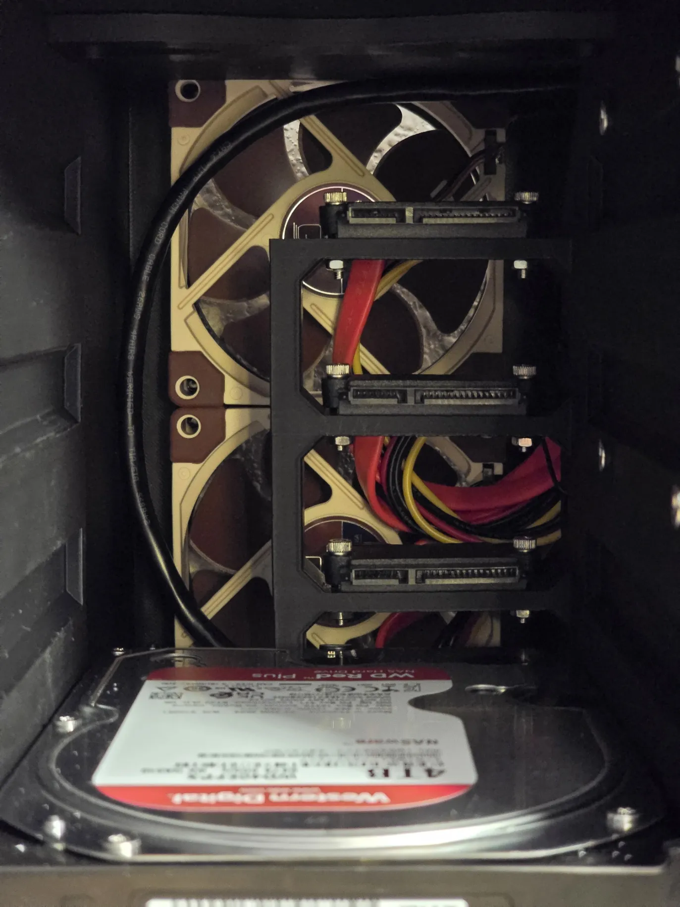 Raspberry Pi 5 NAS for 3.5 HDDs by SilvestreDesignLab MakerWorld ...