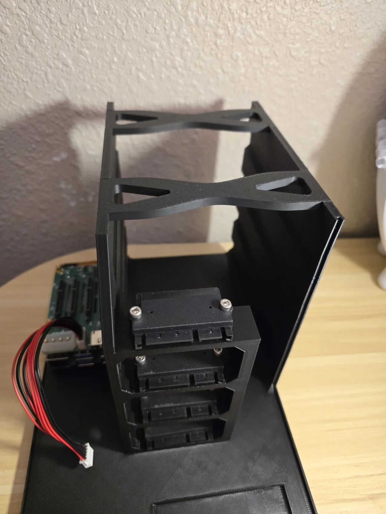 Raspberry Pi 5 NAS for 3.5 HDDs by SilvestreDesignLab MakerWorld ...