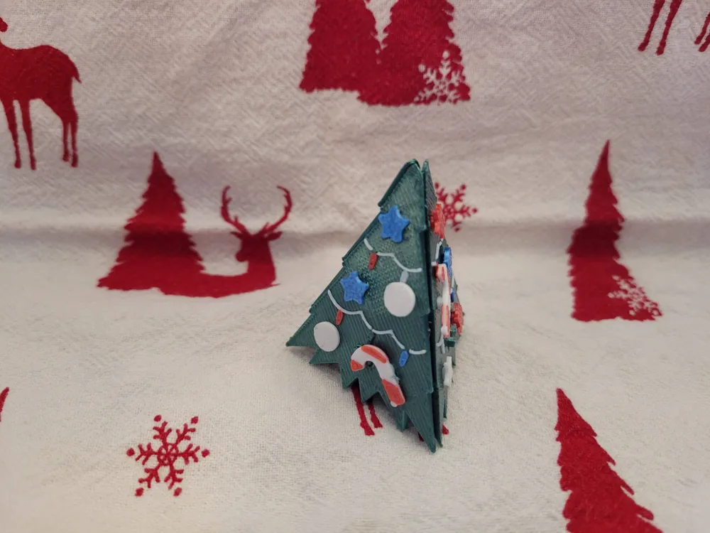 Christmas Tree Kit Card by genericcarbonlifeform MakerWorld: Download ...