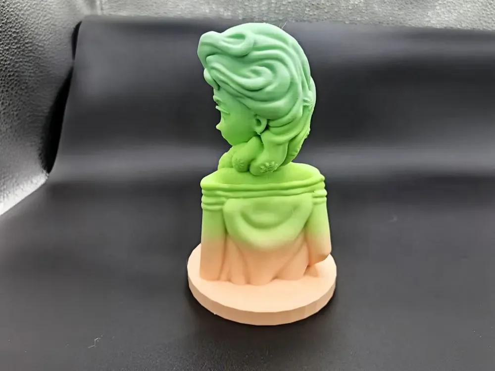 Frozen Elsa Princess Bust Remixed by Jennifer MakerWorld: Download Free ...