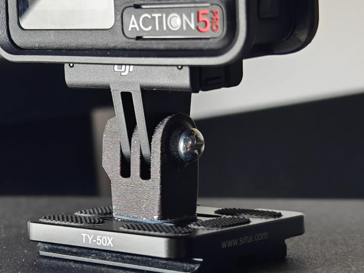 GoPro Mount Adapter with 1/4" Screw by Dog Diary - MakerWorld