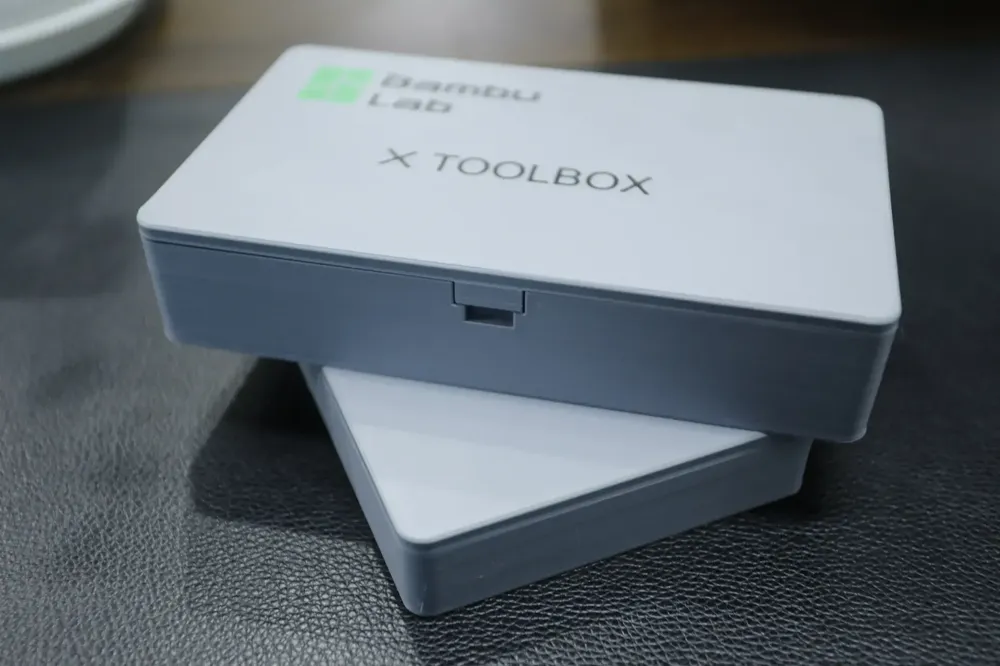 Bambu X1/P1 Tool Box V2 (No Supports, No Hardware, Hinged, with Latch ...