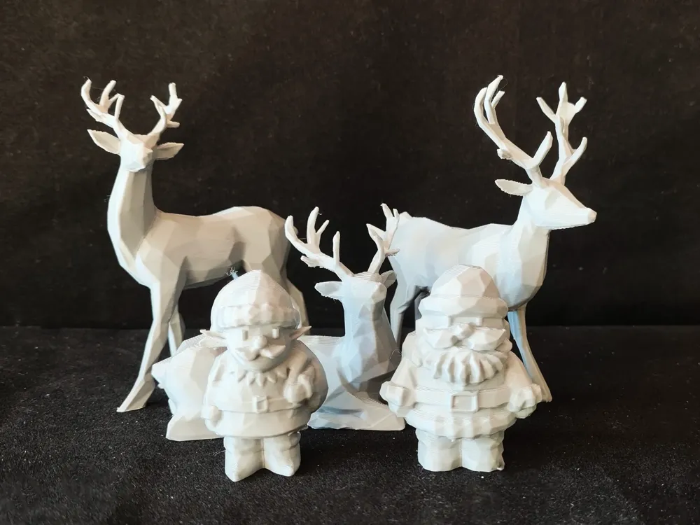 Low-poly Christmas Series: Christmas Elf by Golden Oak - MakerWorld
