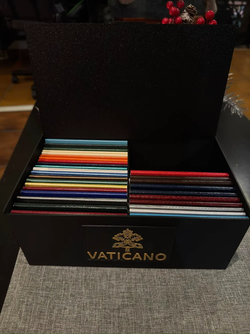2 Euro Vatican Collection Box by DIeViXer - MakerWorld
