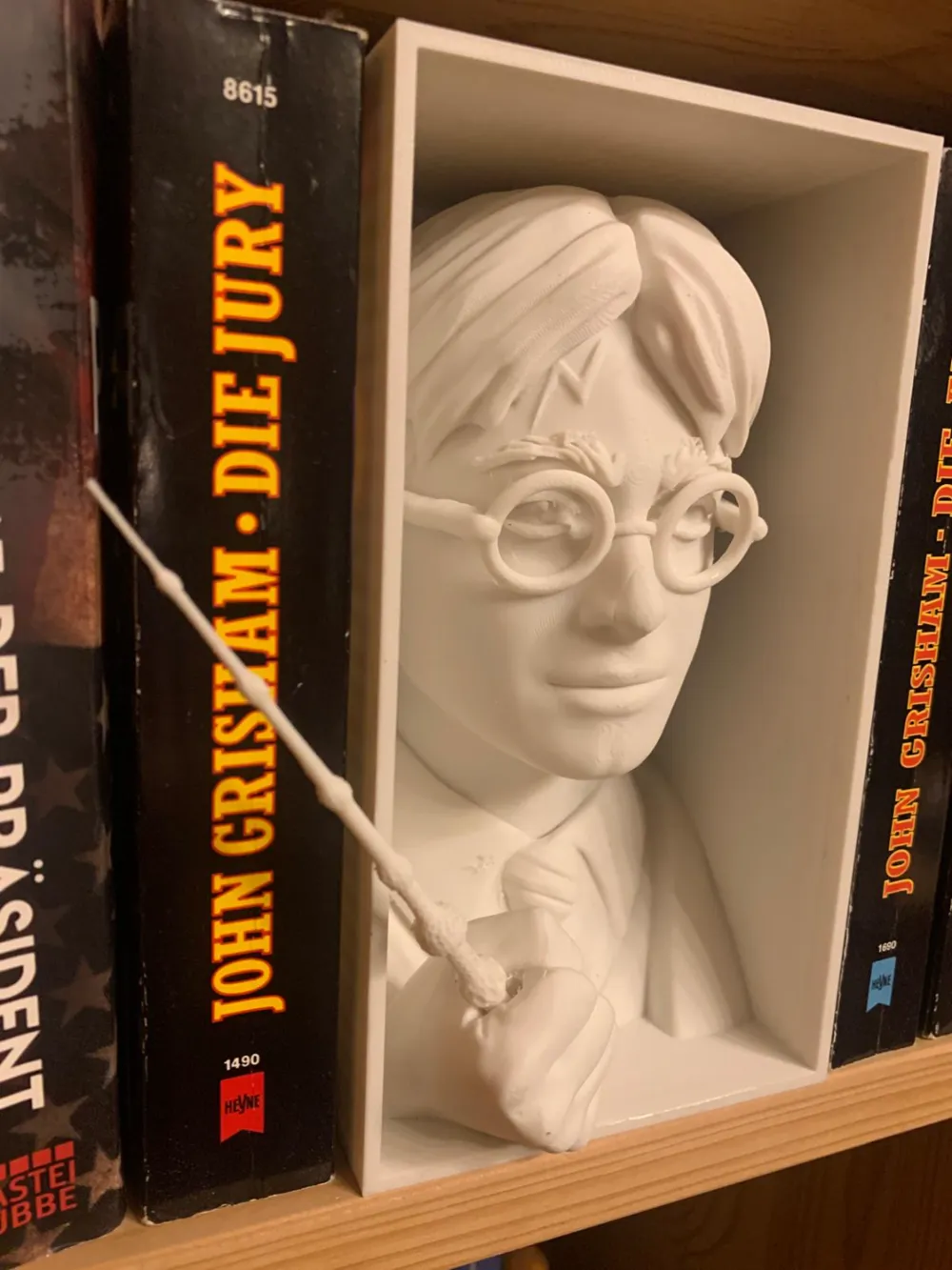 Harry Potter Book Nook by RobinLeon MakerWorld: Download Free 3D Models