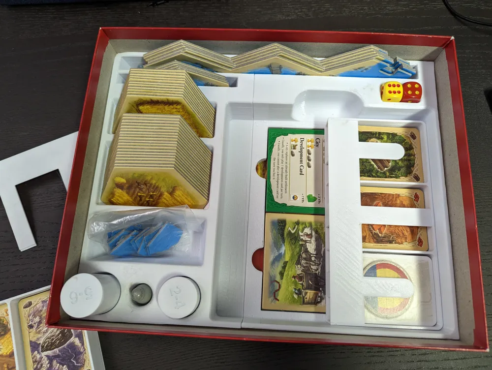 Catan box organizer (US Catan Studio edition) by Félix - MakerWorld