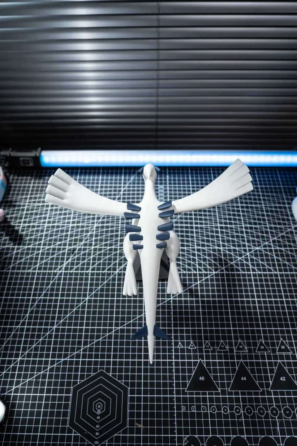 249 Lugia Flight Pose Stand by Ikeda MakerWorld: Download Free 3D Models