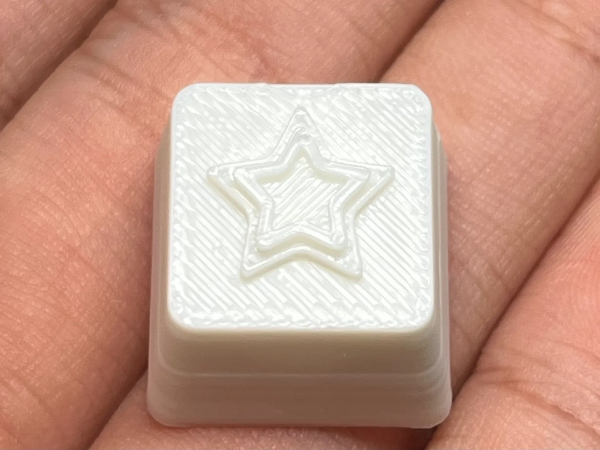 Cherry MX Star Keycap by user_1079837361 - MakerWorld