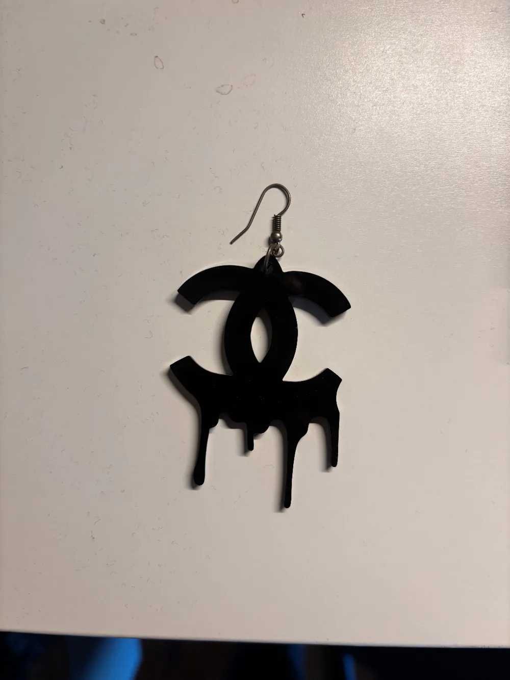 Chanel dripping Earrings - Free 3D Print Model - MakerWorld