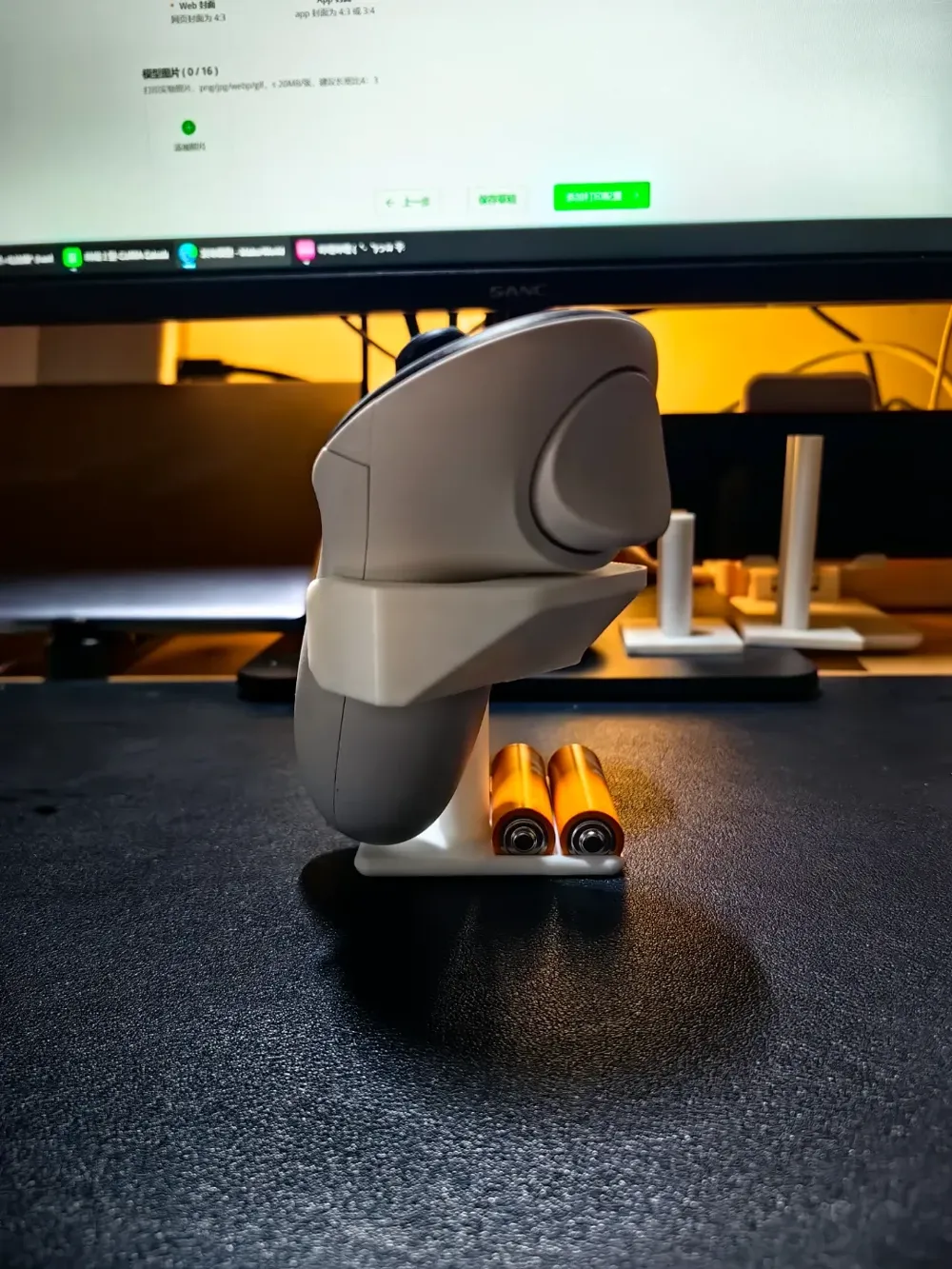 VR Controller Stand with Battery Compartments (Compatible with Quest 3 ...