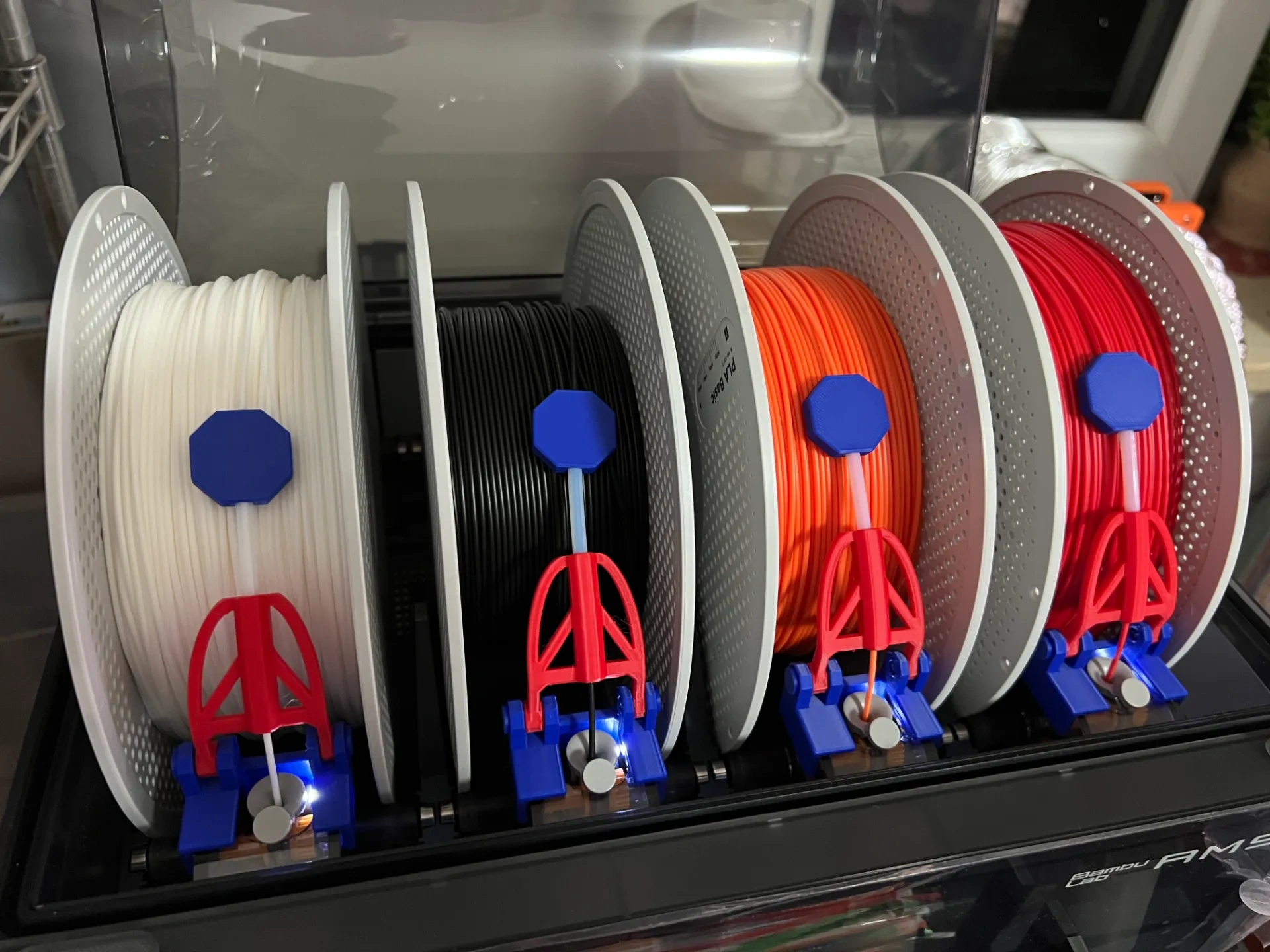 AMS Filament Guide by zysparta - MakerWorld