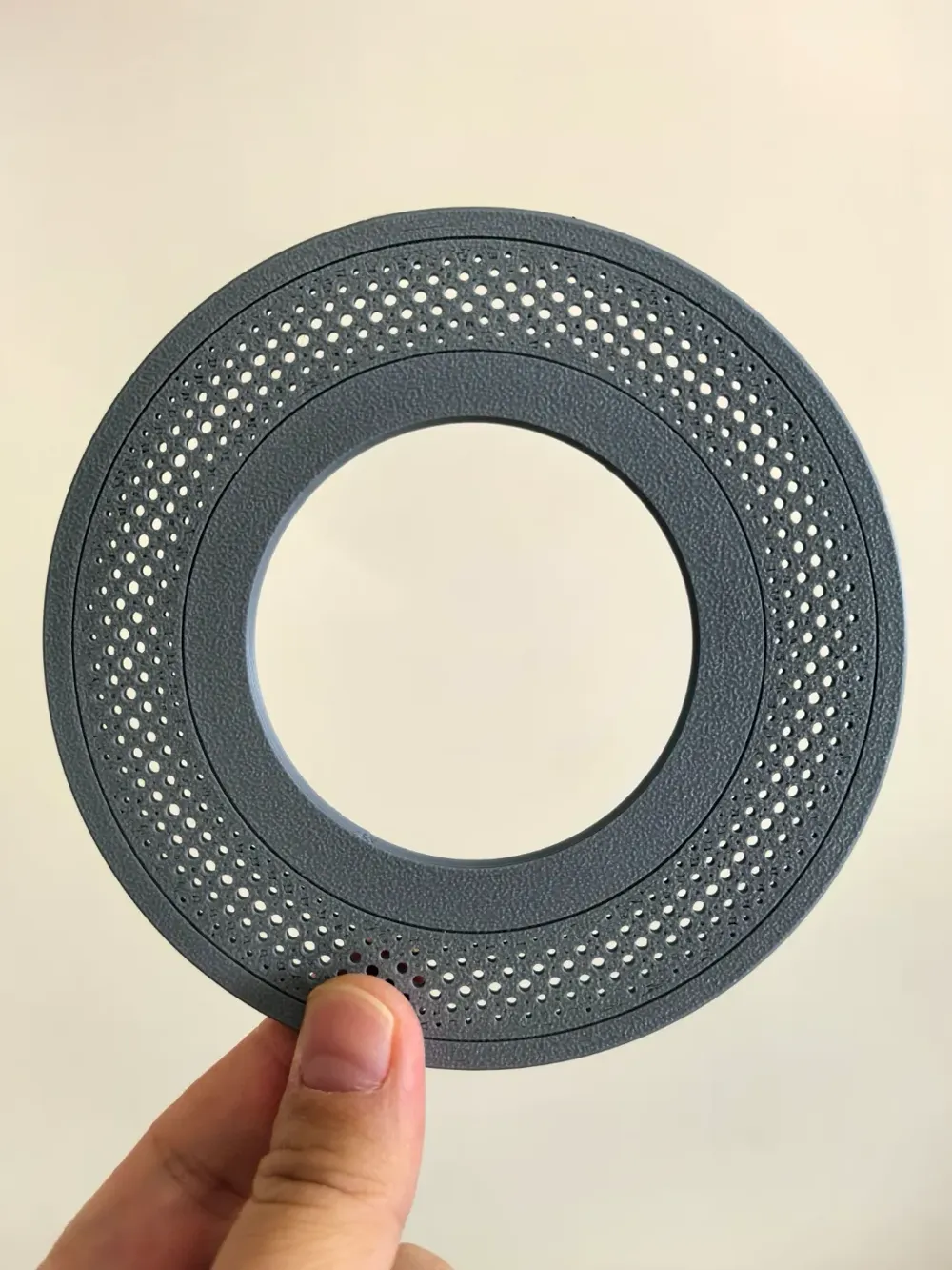 Bambu Spool Mini: A Small Spool for Waste Filament by Ren_Studio ...