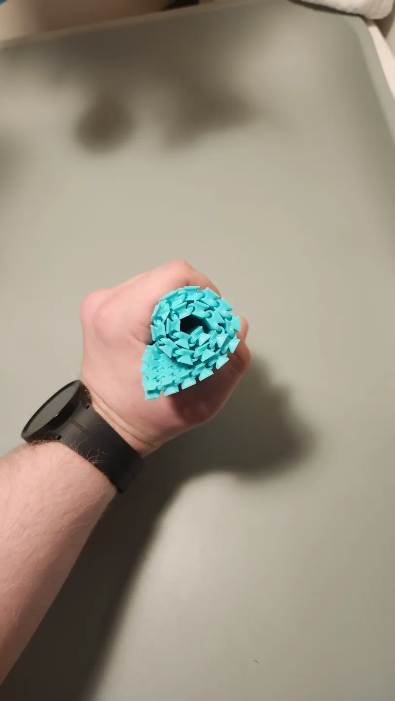 Fidget Fabric by Shanav13 - MakerWorld