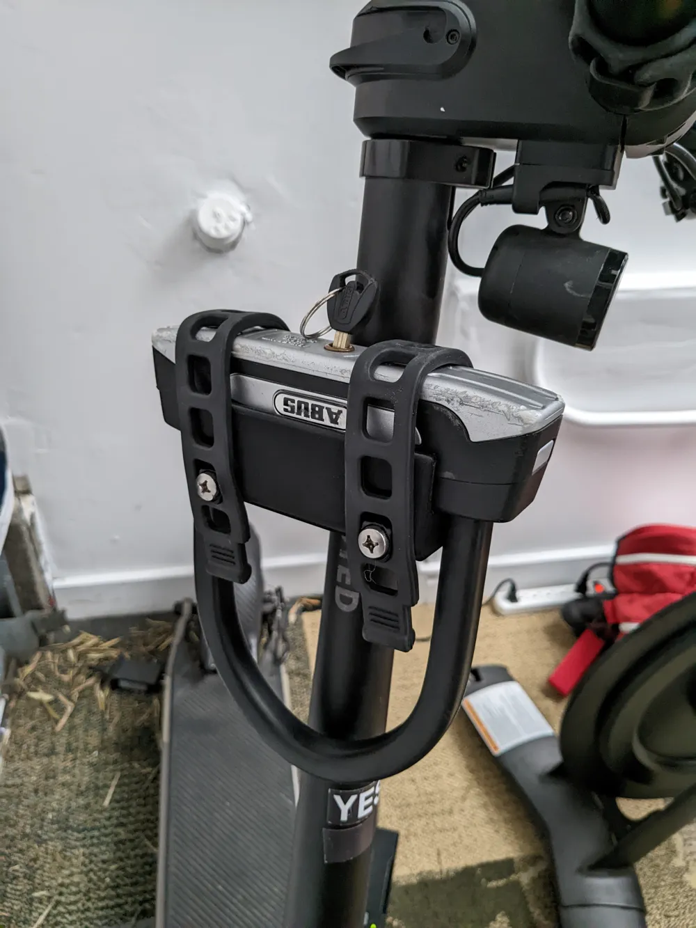 Abus U-lock mount by Félix - MakerWorld
