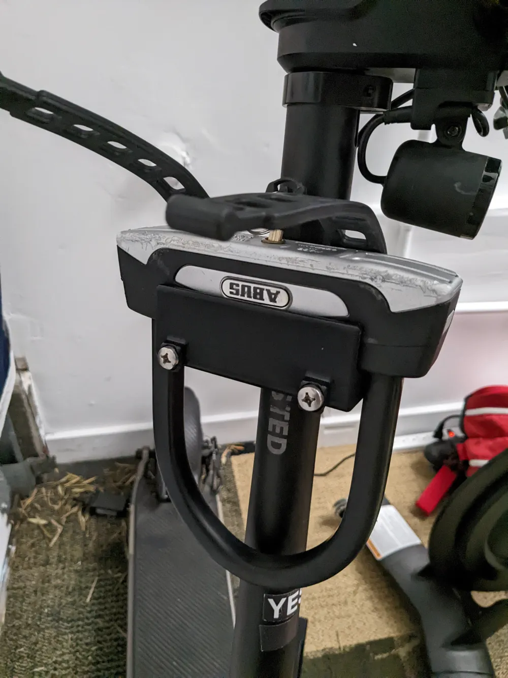 Abus U-lock mount by Félix - MakerWorld