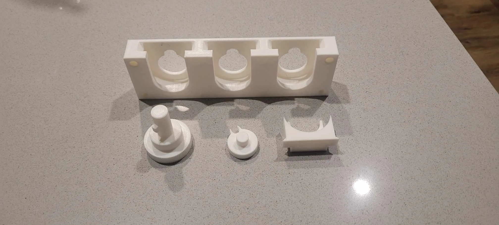 KitchenAid Attachment Holder (3/4/5 slot Versions) - Free 3D Print ...