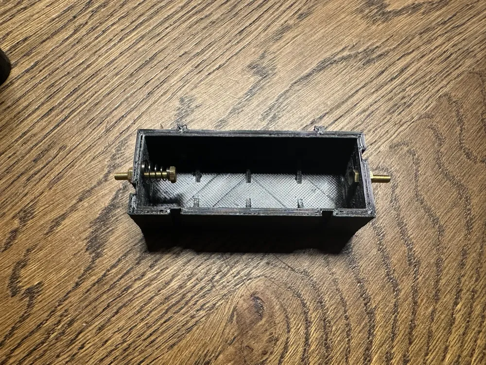 26650 battery connecting box by Rafi - MakerWorld